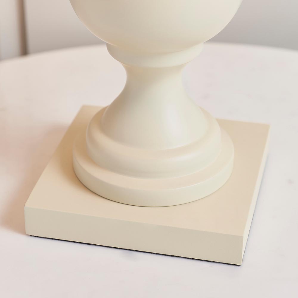 Marsham Table